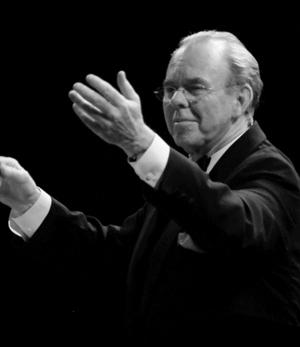 Wellesley Symphony Orchestra director & conductor stepping down next ...